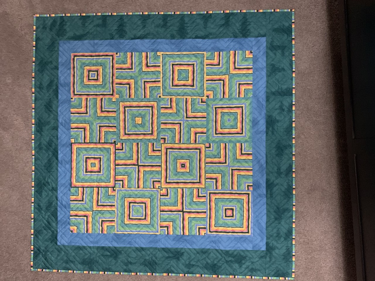 Quartered Stripes Quilt – Debbie Proctor – Quilty Friends Retreats