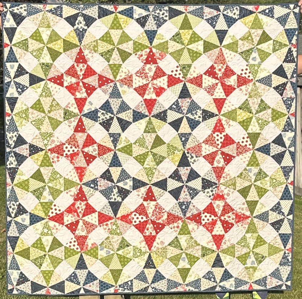 25 – Kaleidoscope – Quilty Friends Retreats